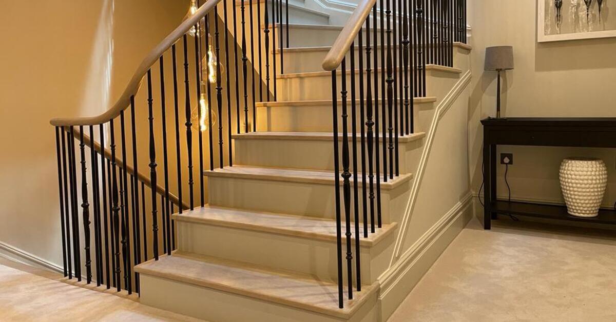 Solid Oak and White Painted Cut Stringer Staircase With Round Black ...