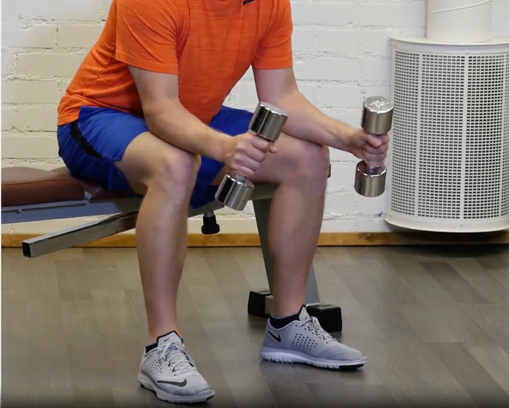 How to perform the Pronation Of Hand - Physitrack