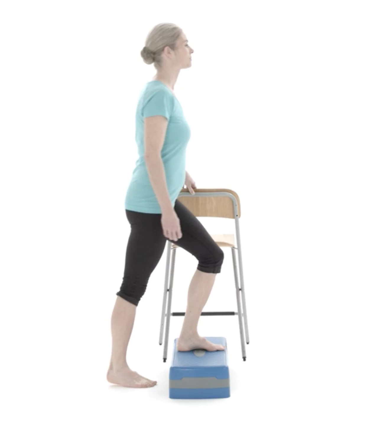 Guia passo a passo do exercício de subir e descer no step