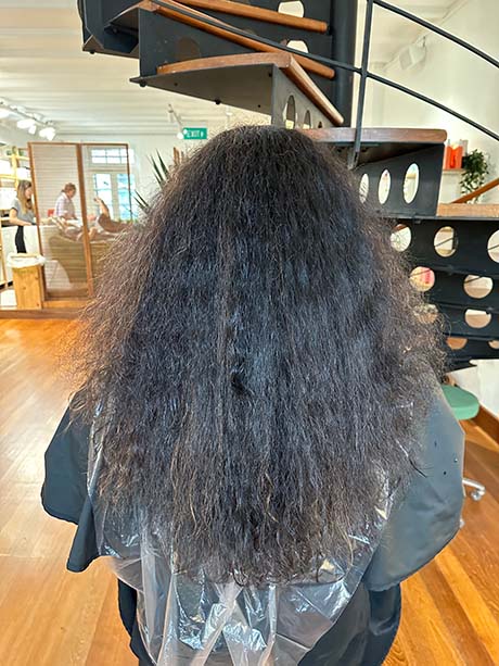 The Ultimate Guide to Managing Frizzy Hair in High Humidity | Love Hair ...