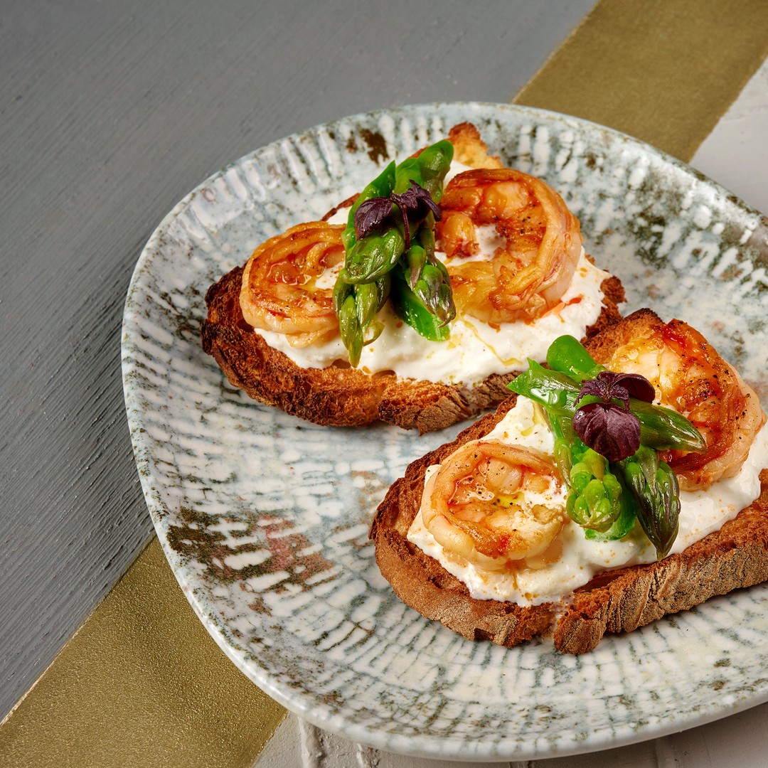 Obicà Mozzarella Bar - Italian Restaurant and Pizzeria at Parlamento in ...