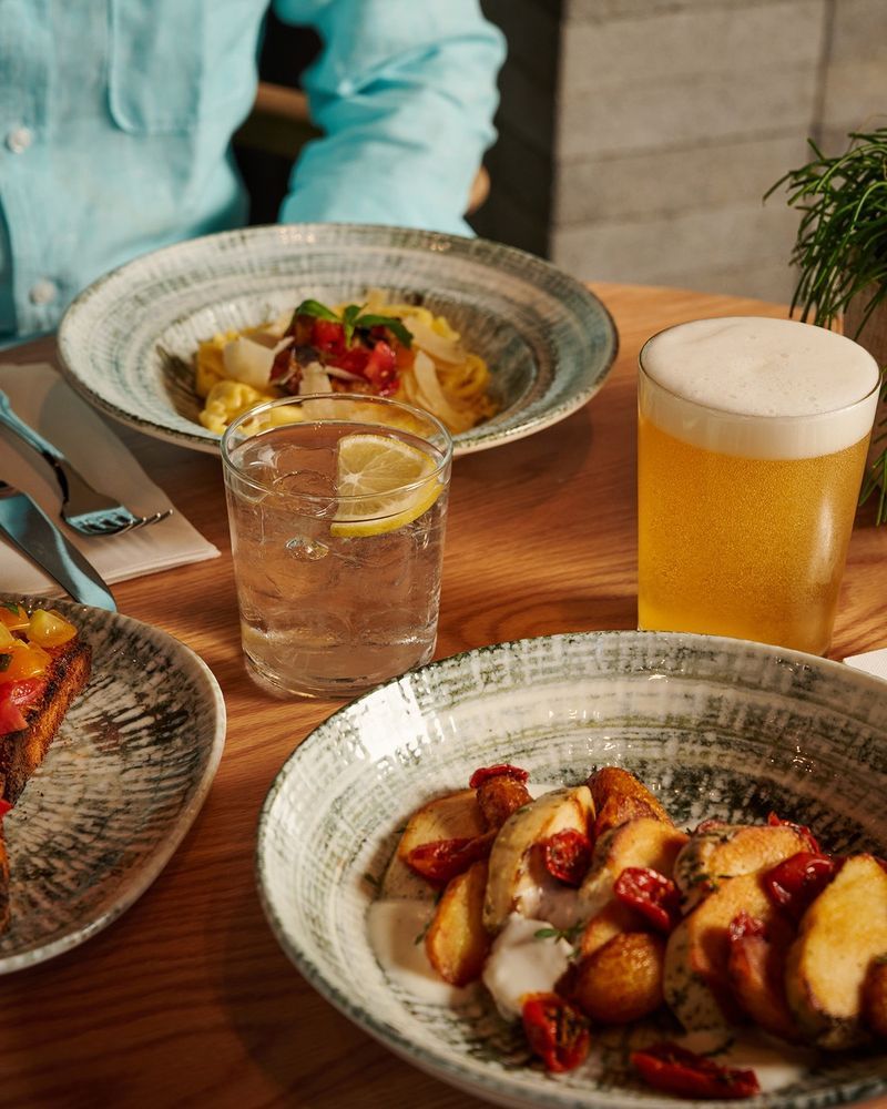 Obicà Mozzarella Bar - Italian Restaurant and Pizzeria in Canary Wharf ...