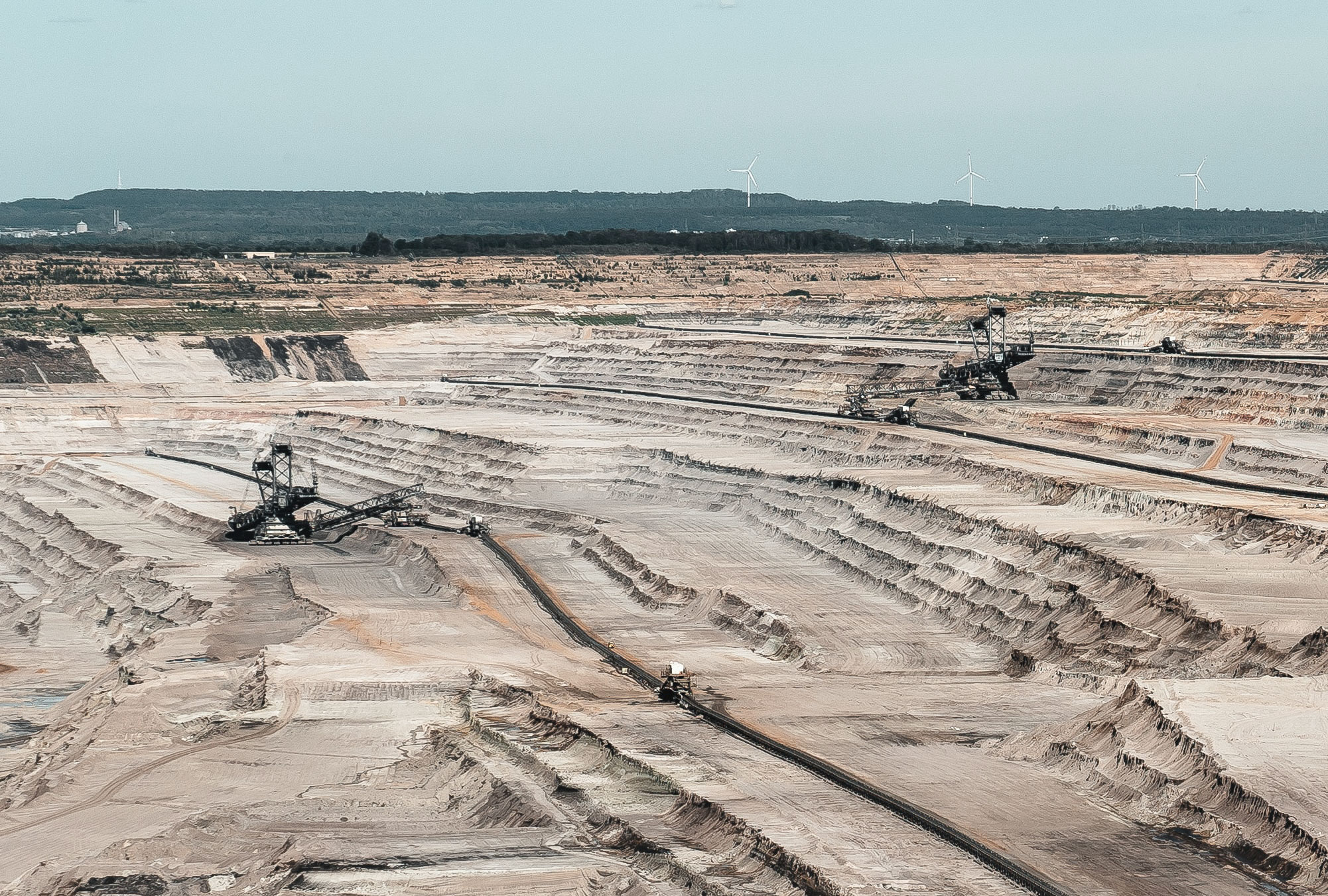 Q1 Results: For Every £1 Shell Invested in “Renewables and Energy ...