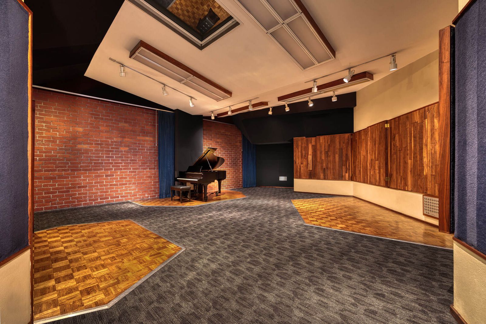 Westlake - Studio C