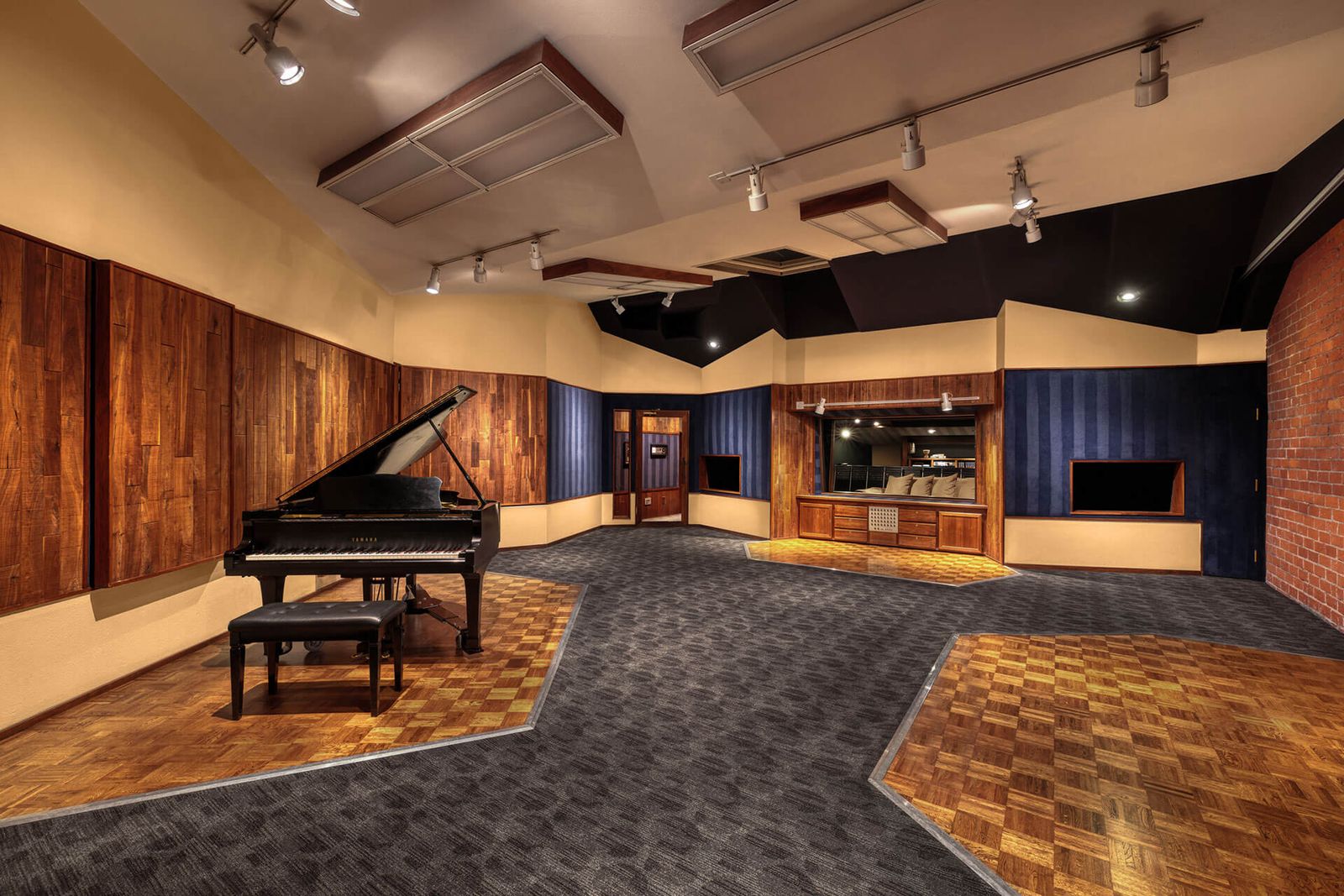 Westlake - Studio C