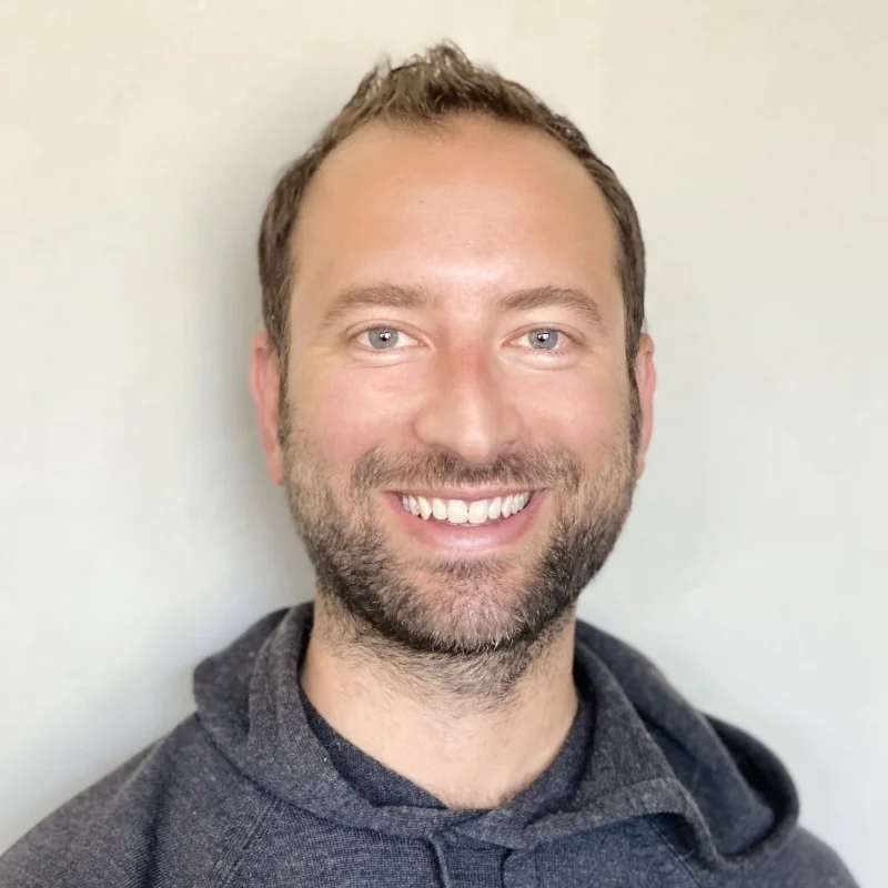 25 US-Based Retail and eCommerce Experts to Follow in 2024 and Beyond - Storyly