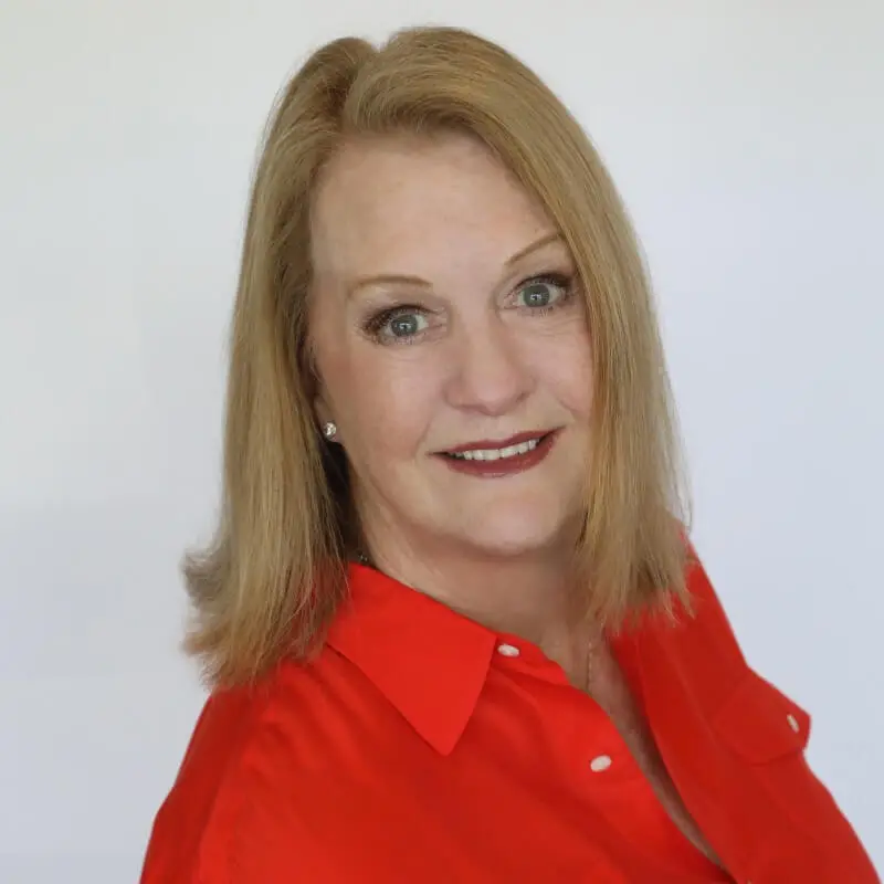 25 US-Based Retail and eCommerce Experts to Follow in 2024 and Beyond ...