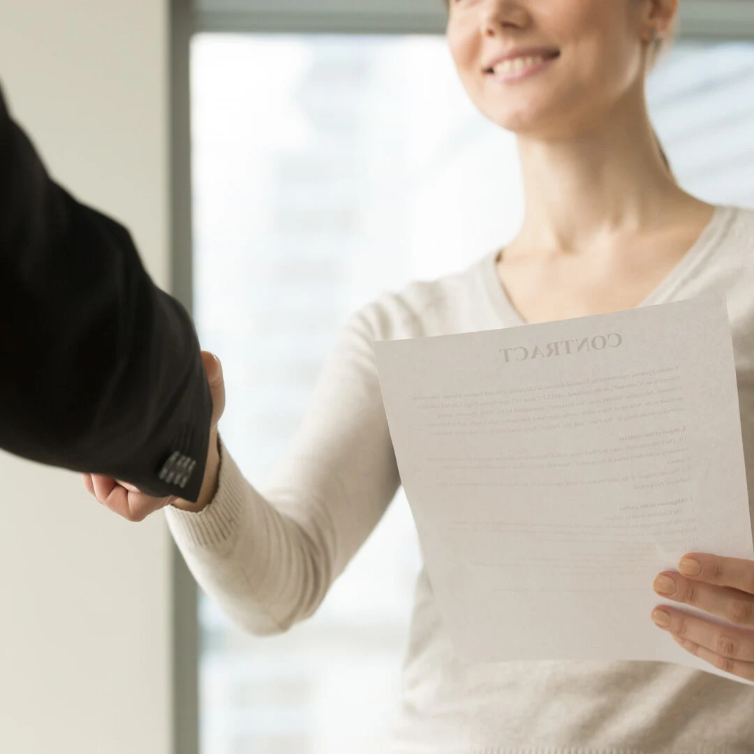 Recruiting Contracts: Why You Need One + 3 Templates