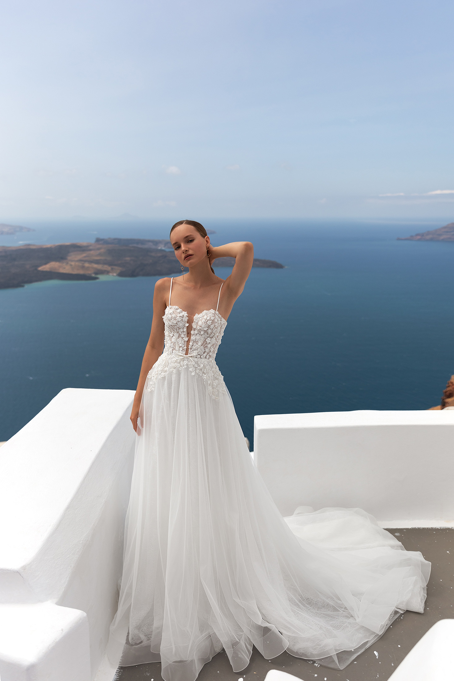 White Island : Wedding dress – 309 Sally