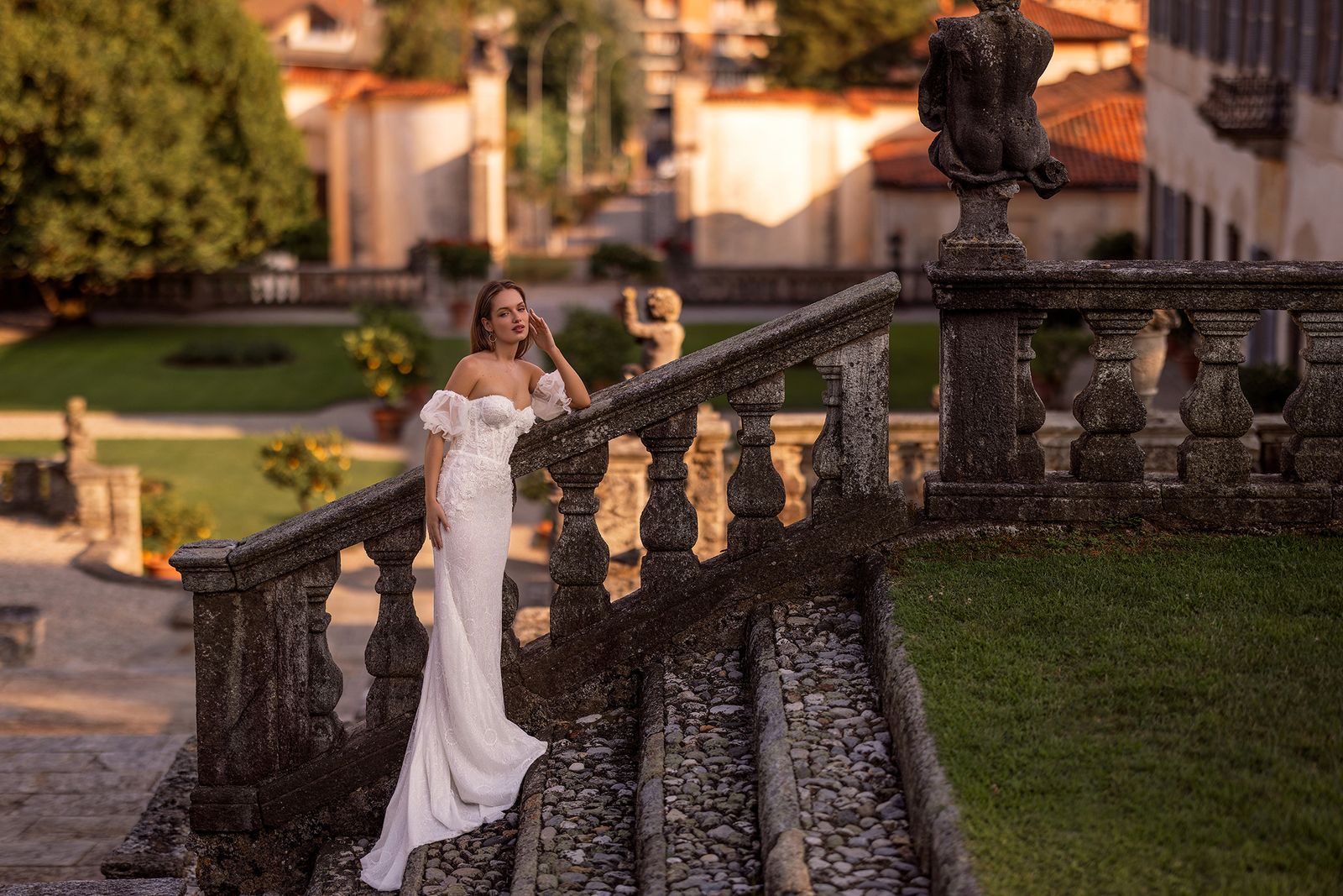 Milan: Wedding dress – 429 - Adama