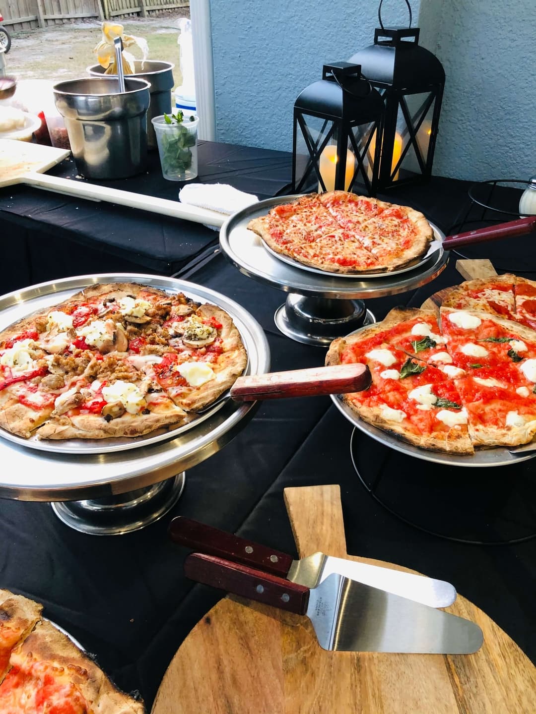 Authentic Mobile Pizza Oven Catering | Bella Roma Pizza