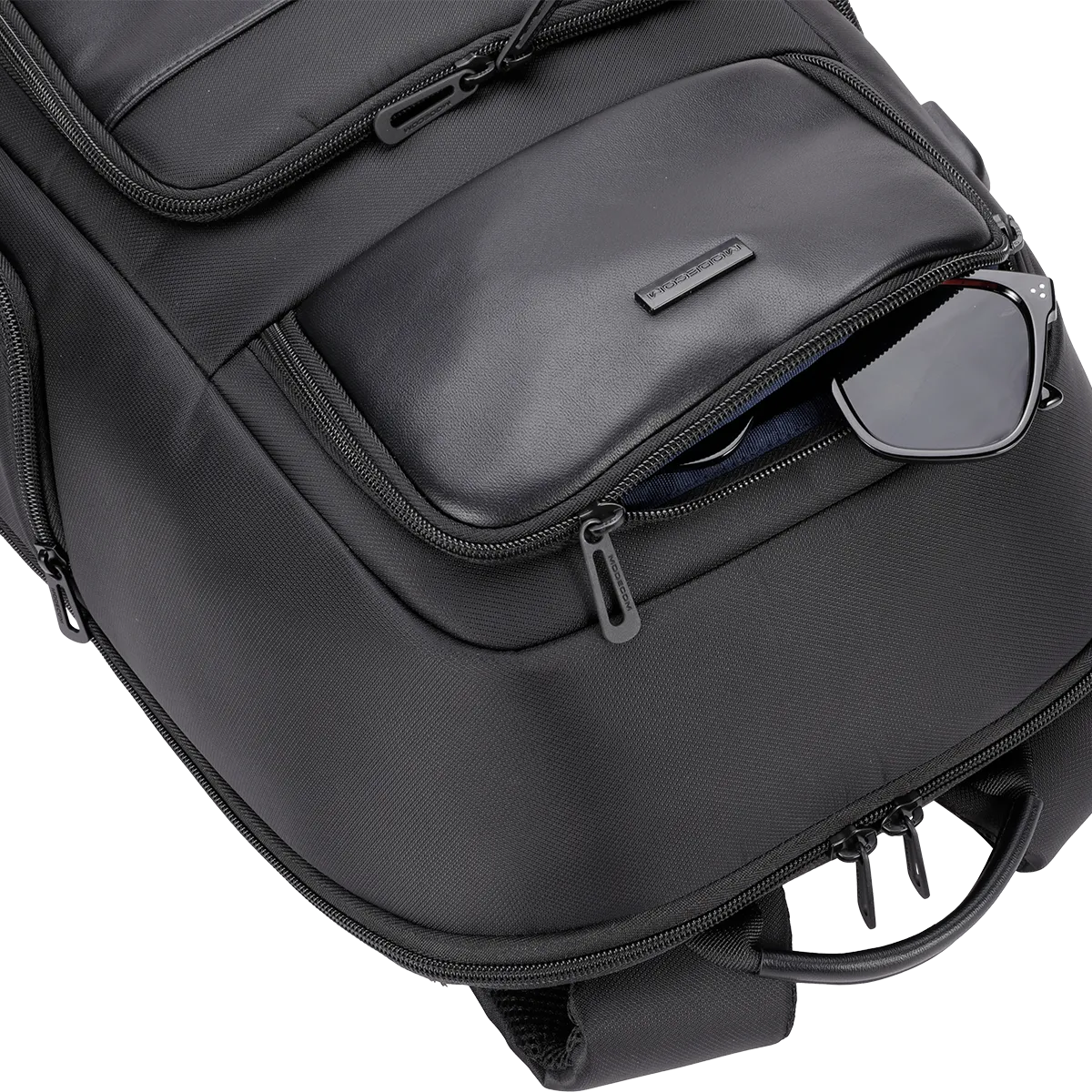 Creative | MODECOM | Oficjalna strona