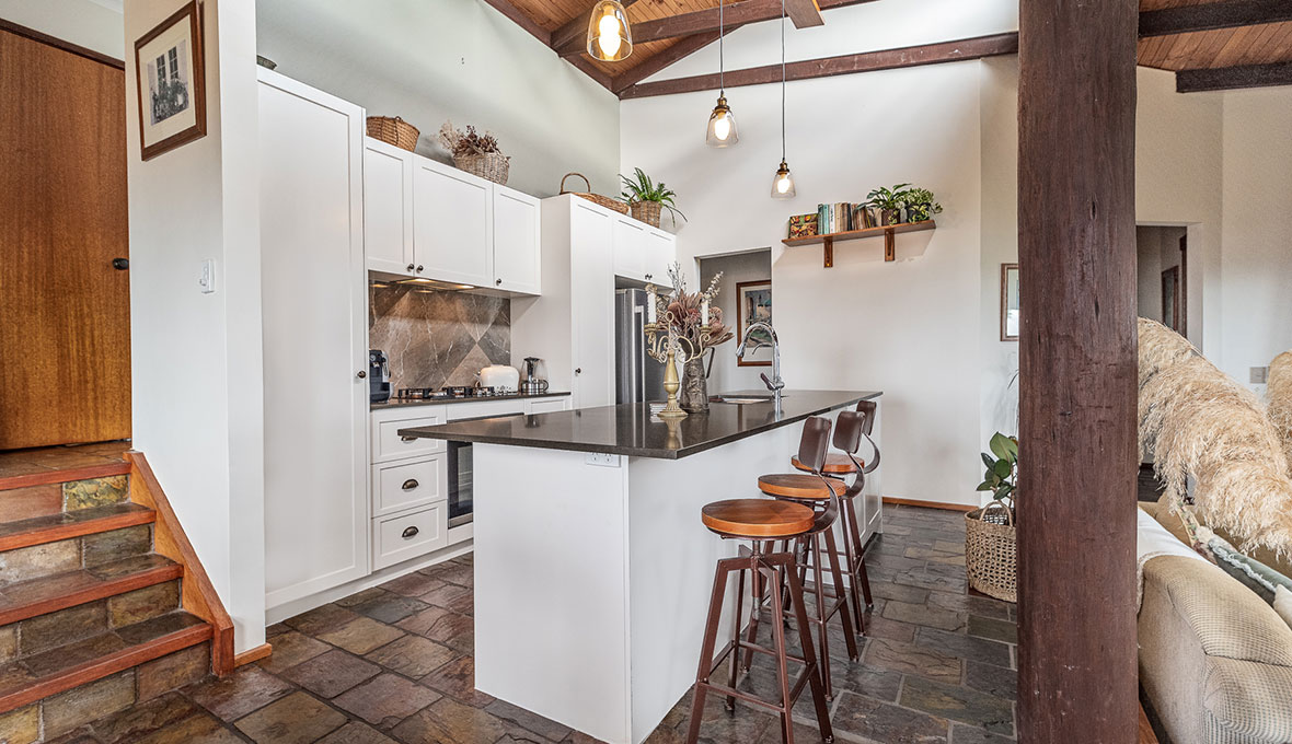 Country & Farmhouse Kitchens in Australia | Refresh Renovations ...