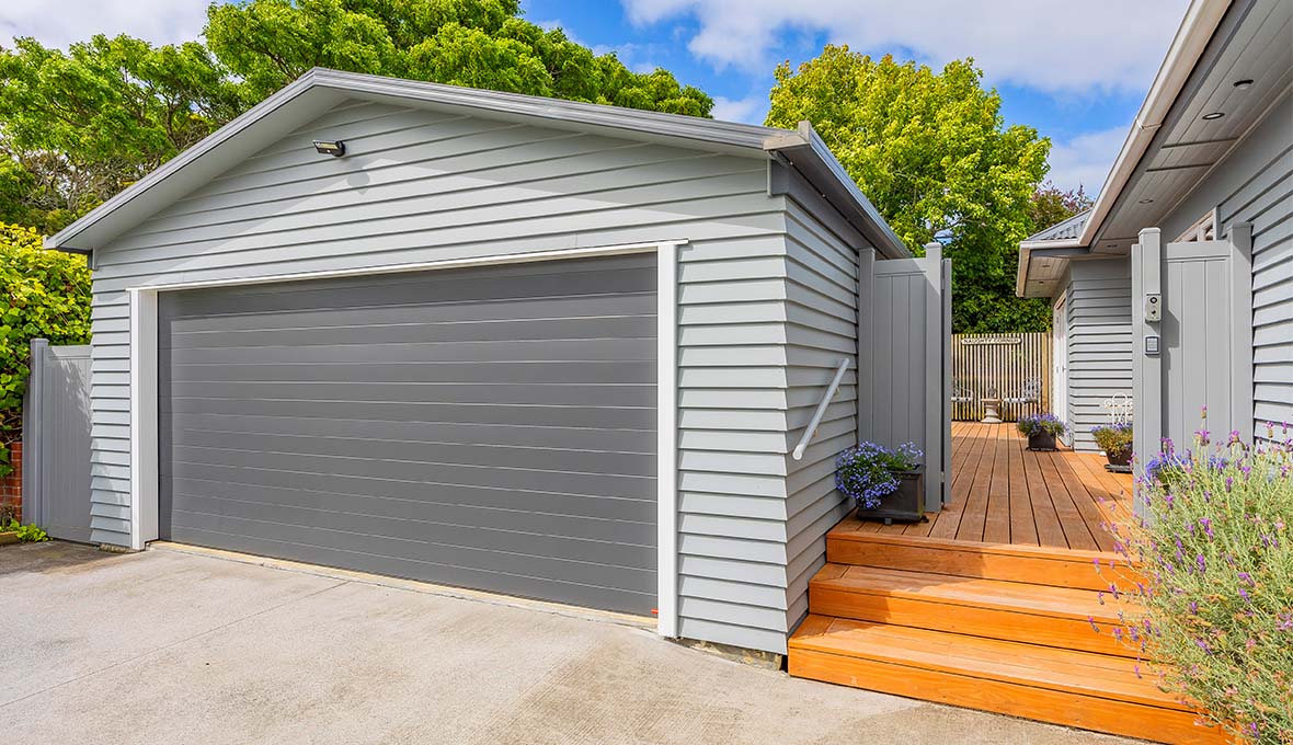 Stunning Garage and Outdoor Living Renovation in Auckland Central | Project