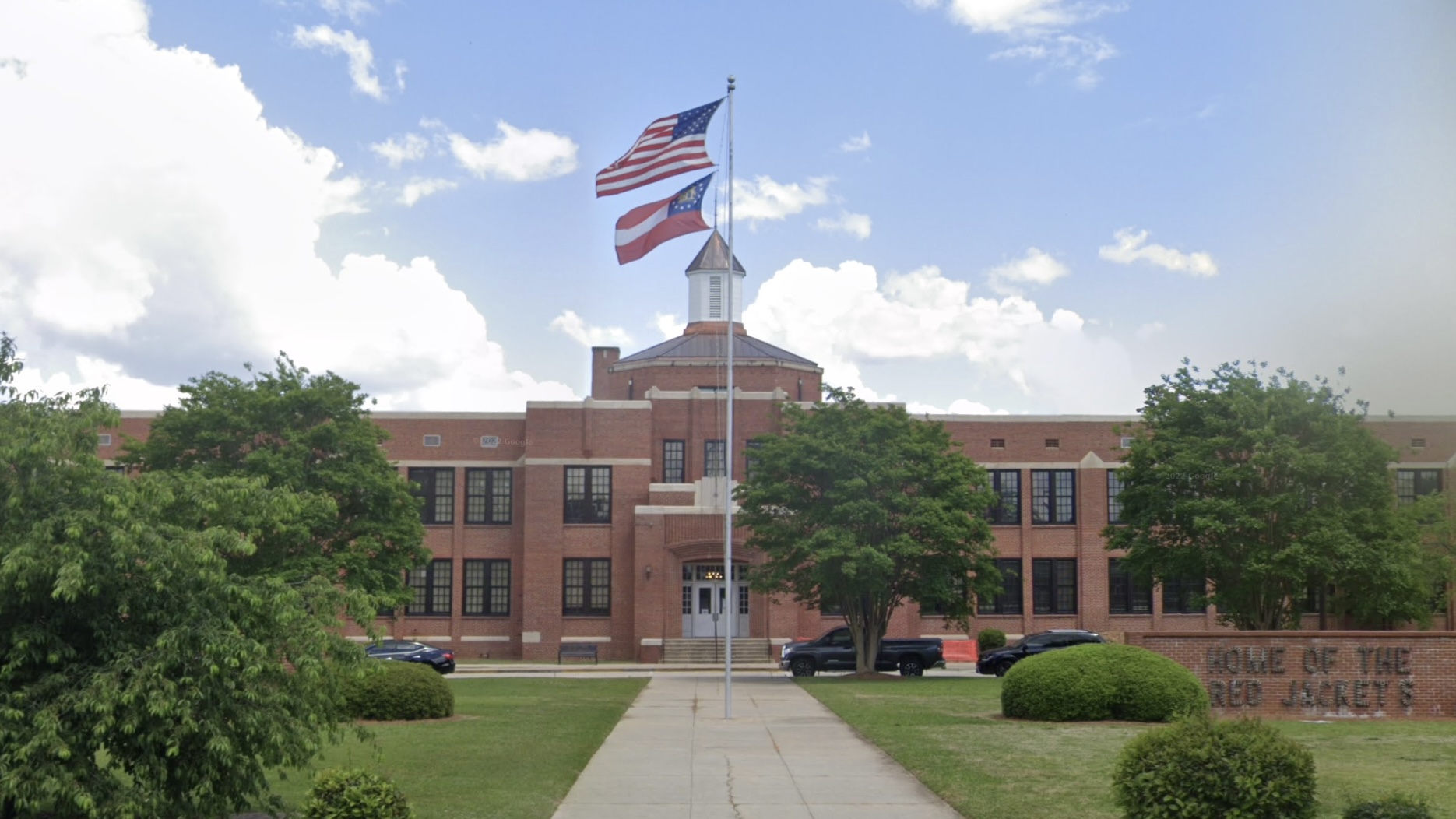 Jordan High Bans Book Bags To Combat Gun Violence