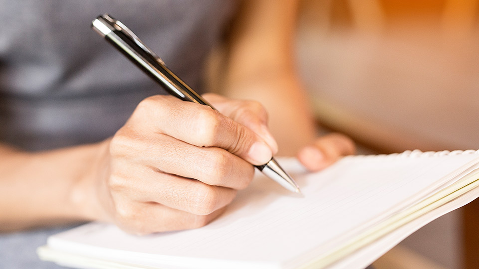 Written Communication | Workplace Skills Training | Kineo Courses