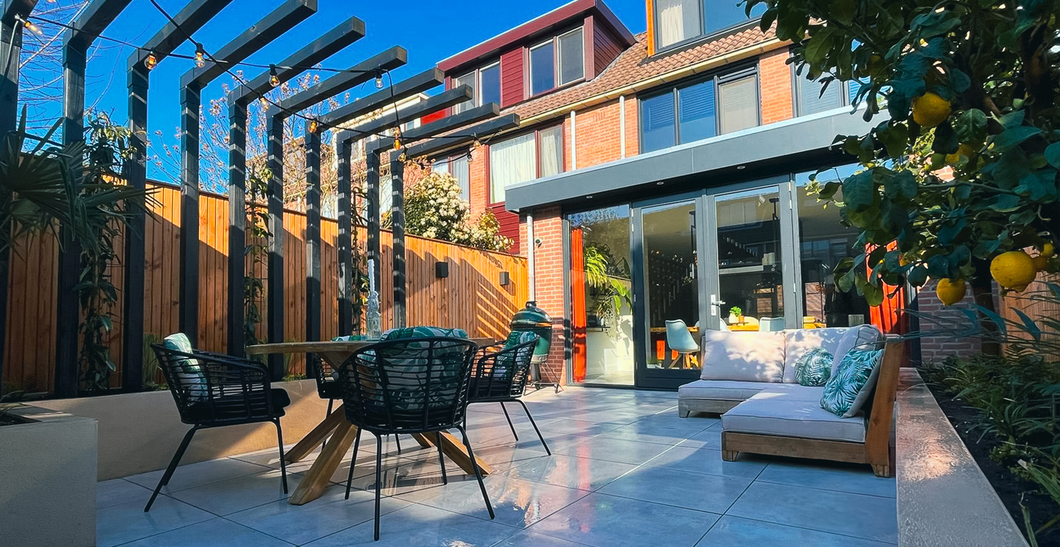 Moderne stadstuin in Rotterdam - Green Experience Hoveniers