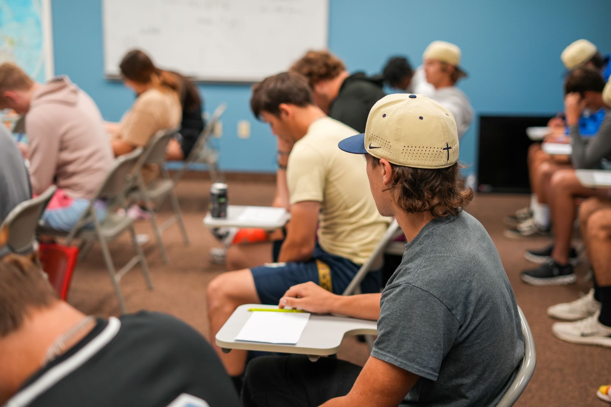 What is the difference between a Christian college and a regular ...