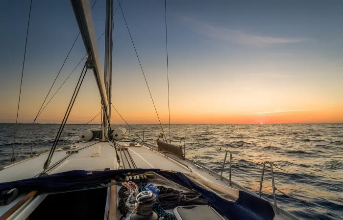 Overnight Boating Basics - Marinalife