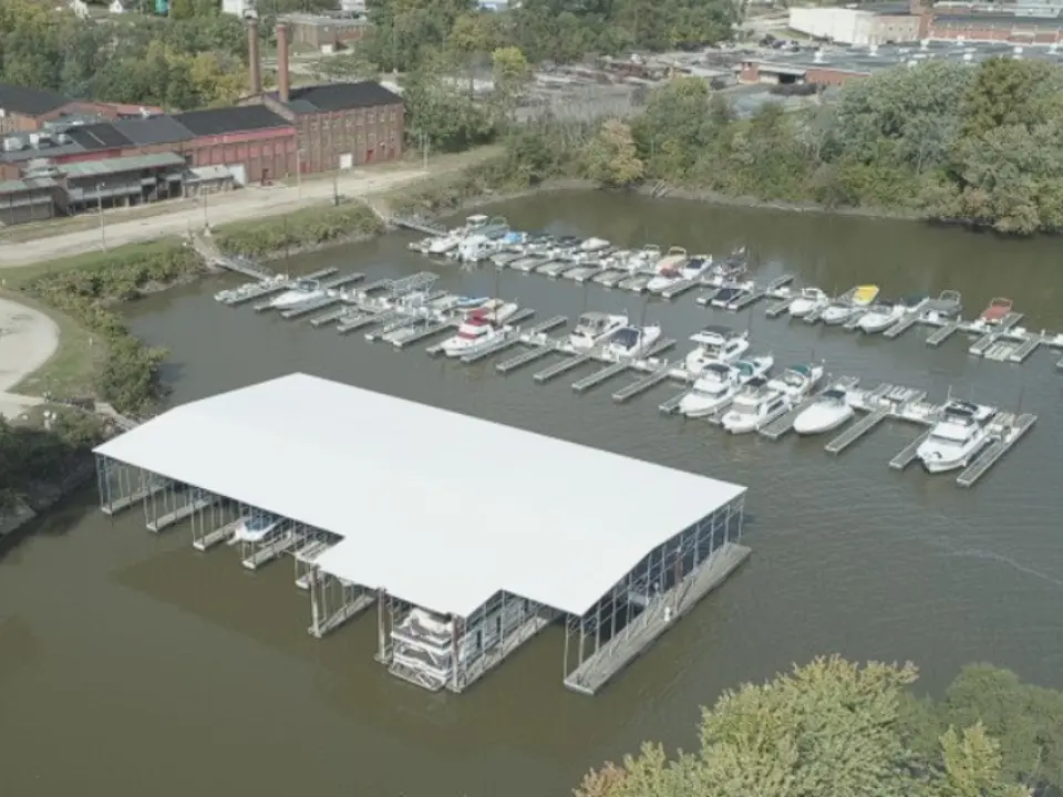 Wharf Harbor Marina - Peoria, IL - Marinalife