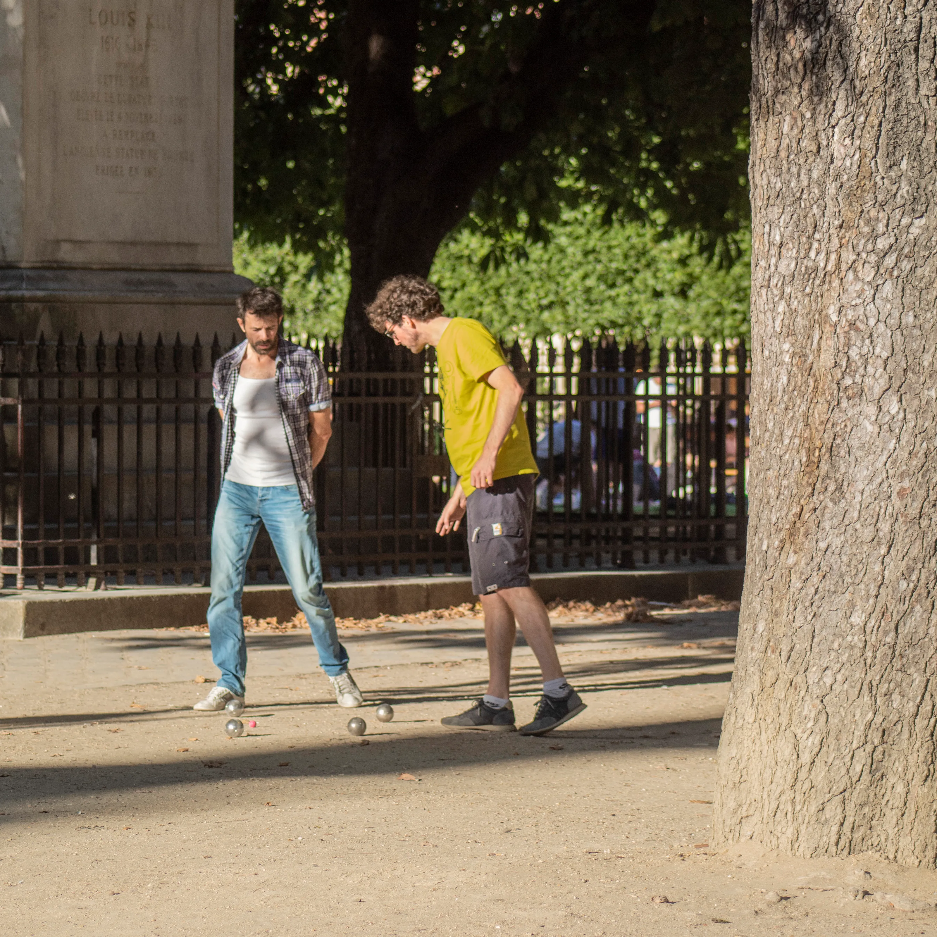 Experience the Best of Paris with our Expert-led Guided Tours - Dayin