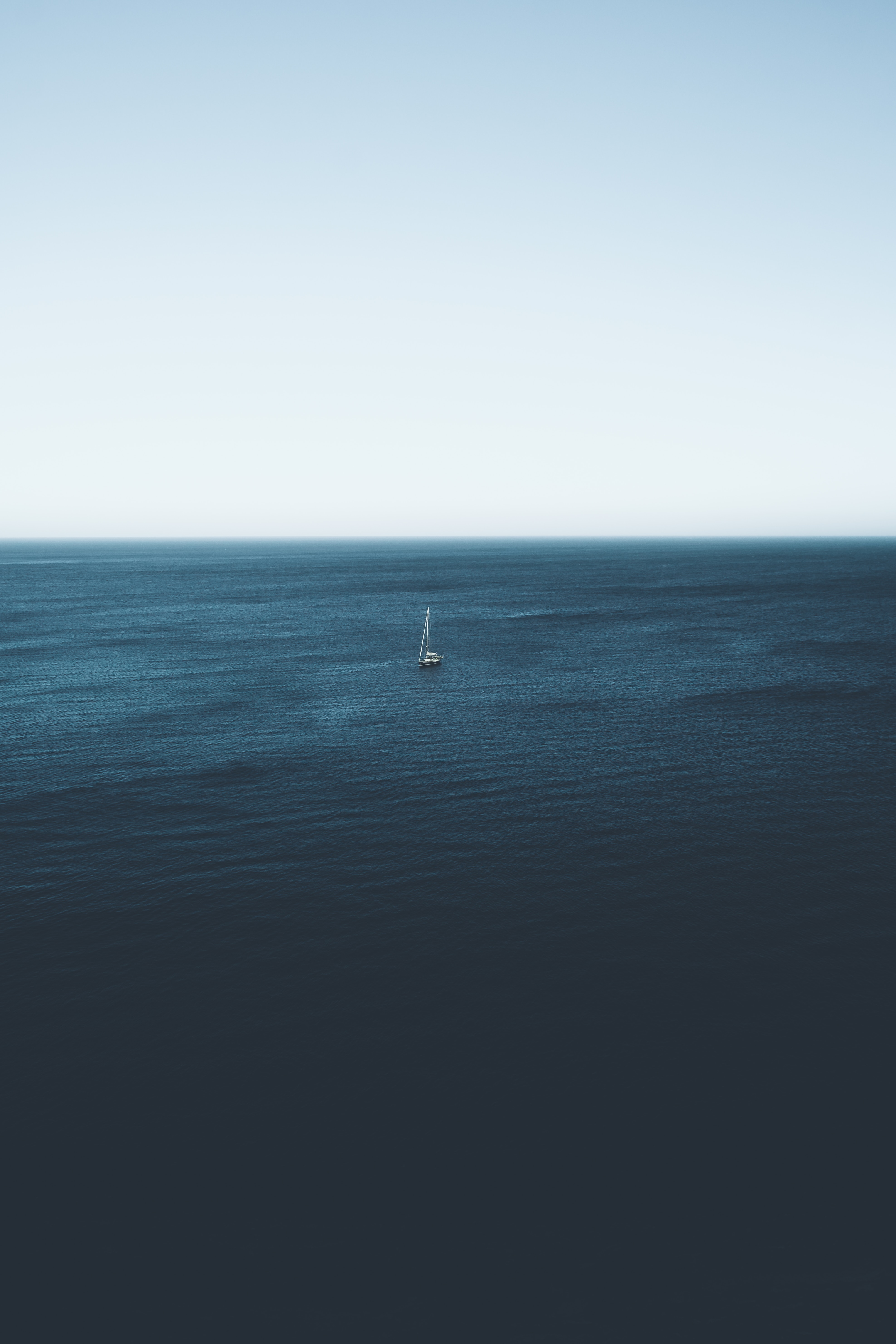 The Mid-Ocean Phenomenon | Tide Guide