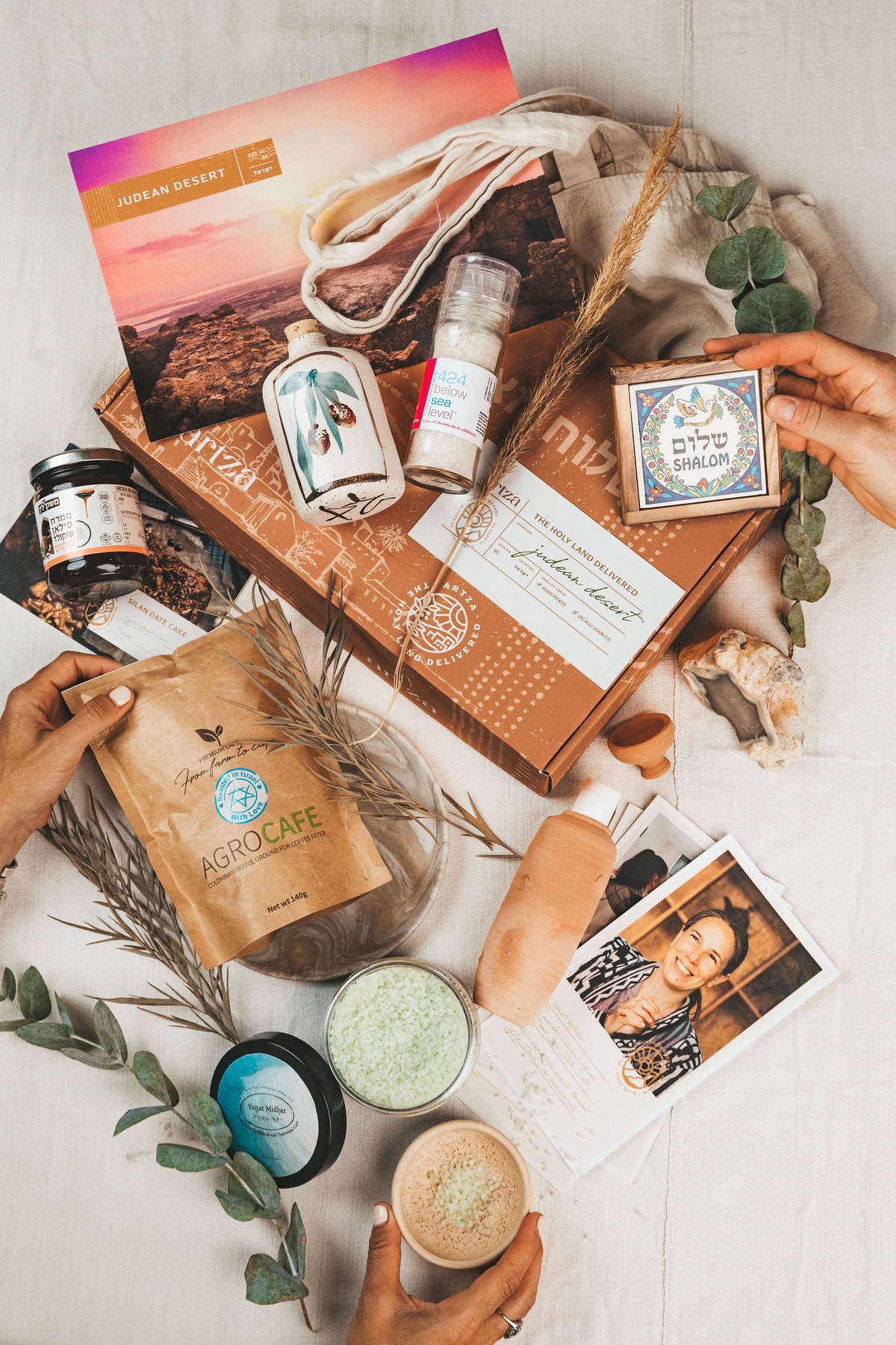 Artza box – gift boxes from the Land of Israel