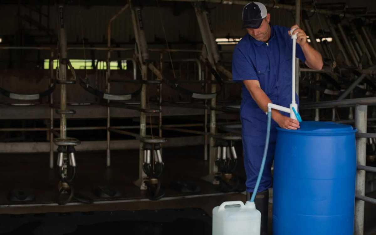 Farming & Agricultural Hand Pump | Eziaction Drum Pumps For Farmers