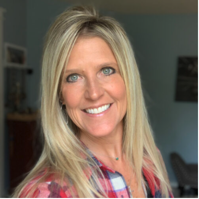 Lori Knisely | Co-Founder, Creative Chief and CEO | Textile Creative Studios