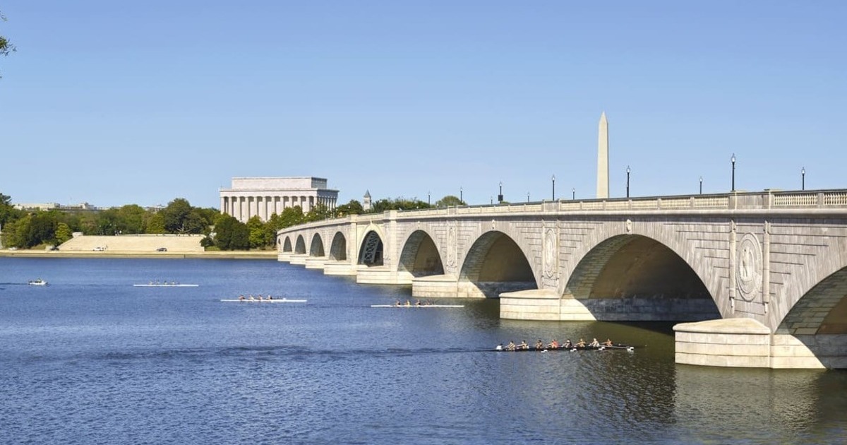 Washington, D.C.’s Grand Entrance