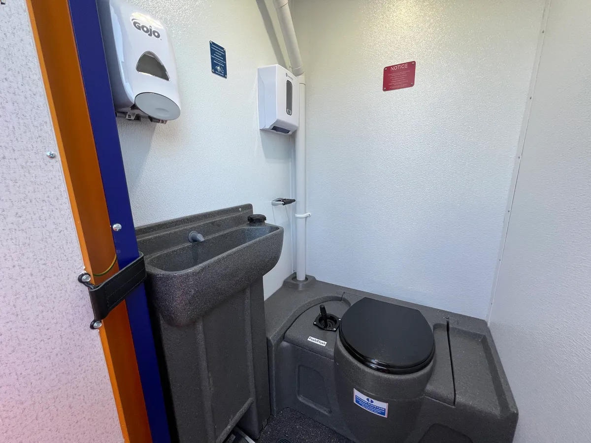 Welfare units for hire