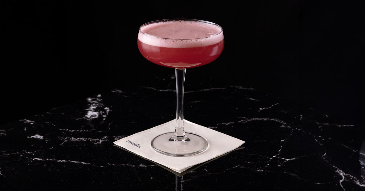 Velvet Fizz Cocktail Recipe – Made Cocktails