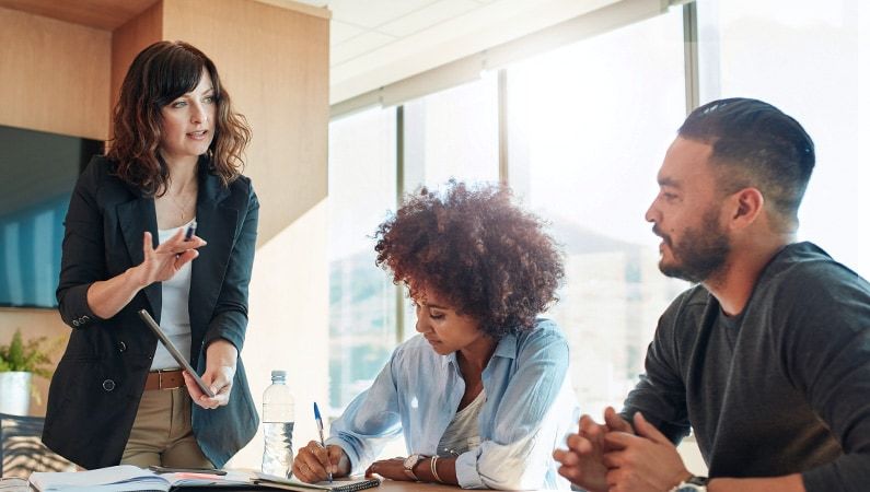 Employee Training: 5 Ways to Turn Staff Into Leaders