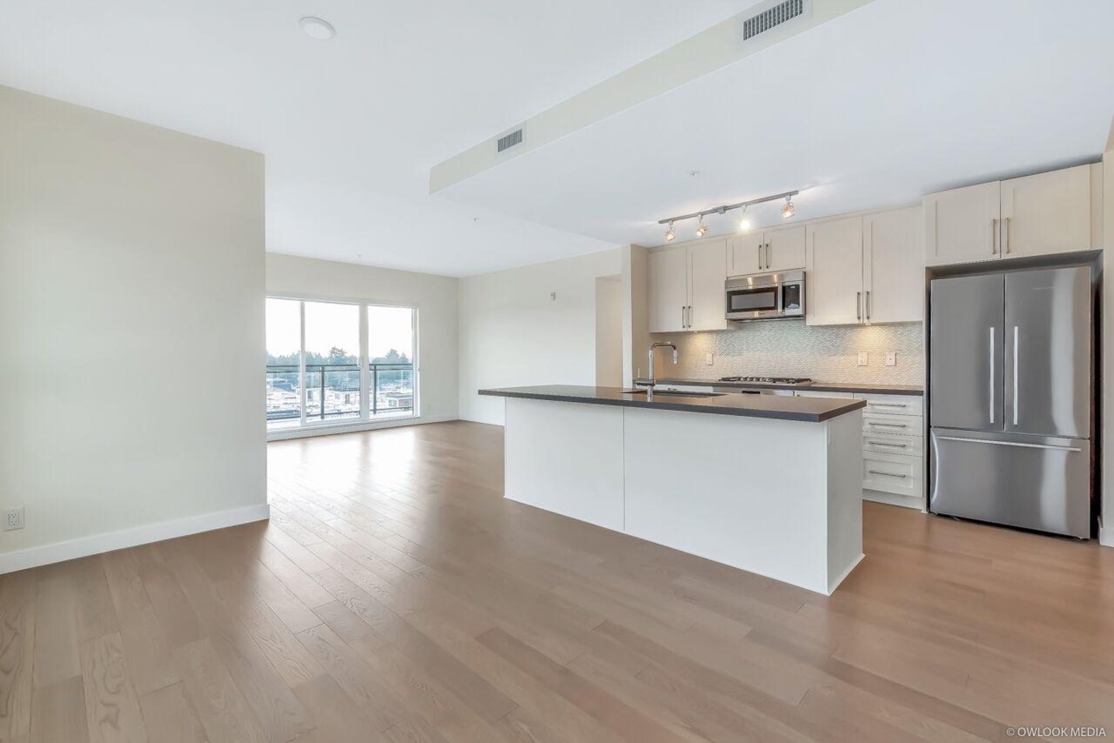 611 - 10177 River Drive