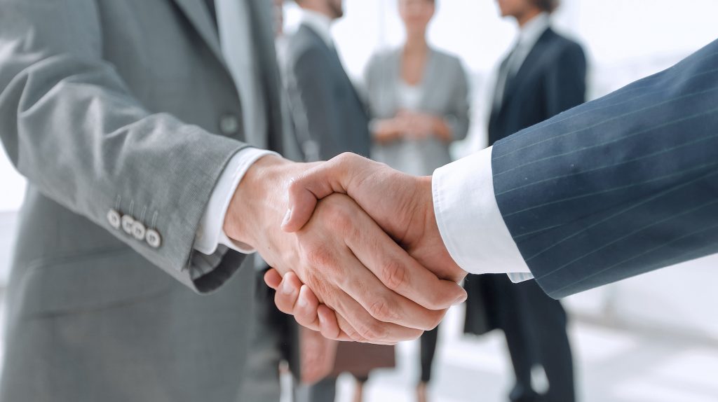 What Is a partnership business?