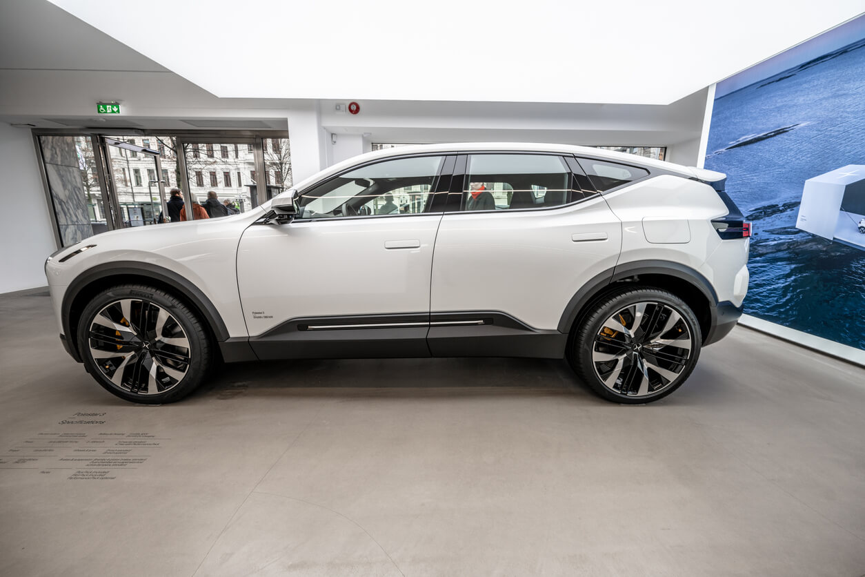 8 Best Tyres for Polestar 3: Enhance Your Drive Today!