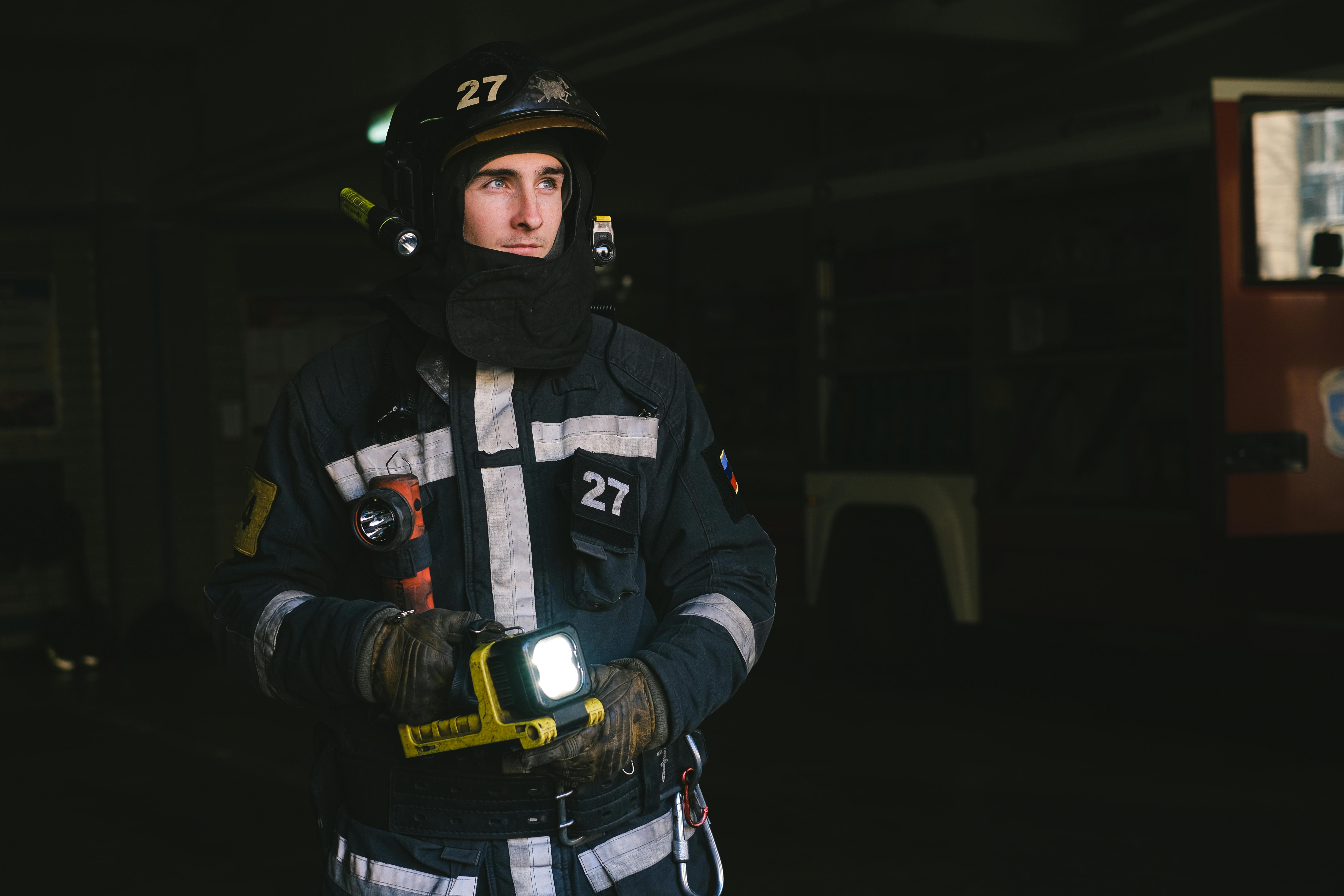 How to Become a Fire Investigator | BlazeStack.com