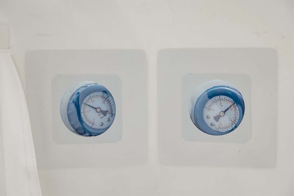 The Instant Cleanroom™ Portable Softwall Cleanroom