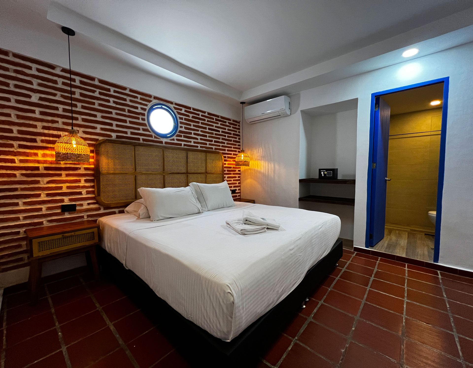 Hostel Cartagena | Los Patios | Feel the real Colombian vibe
