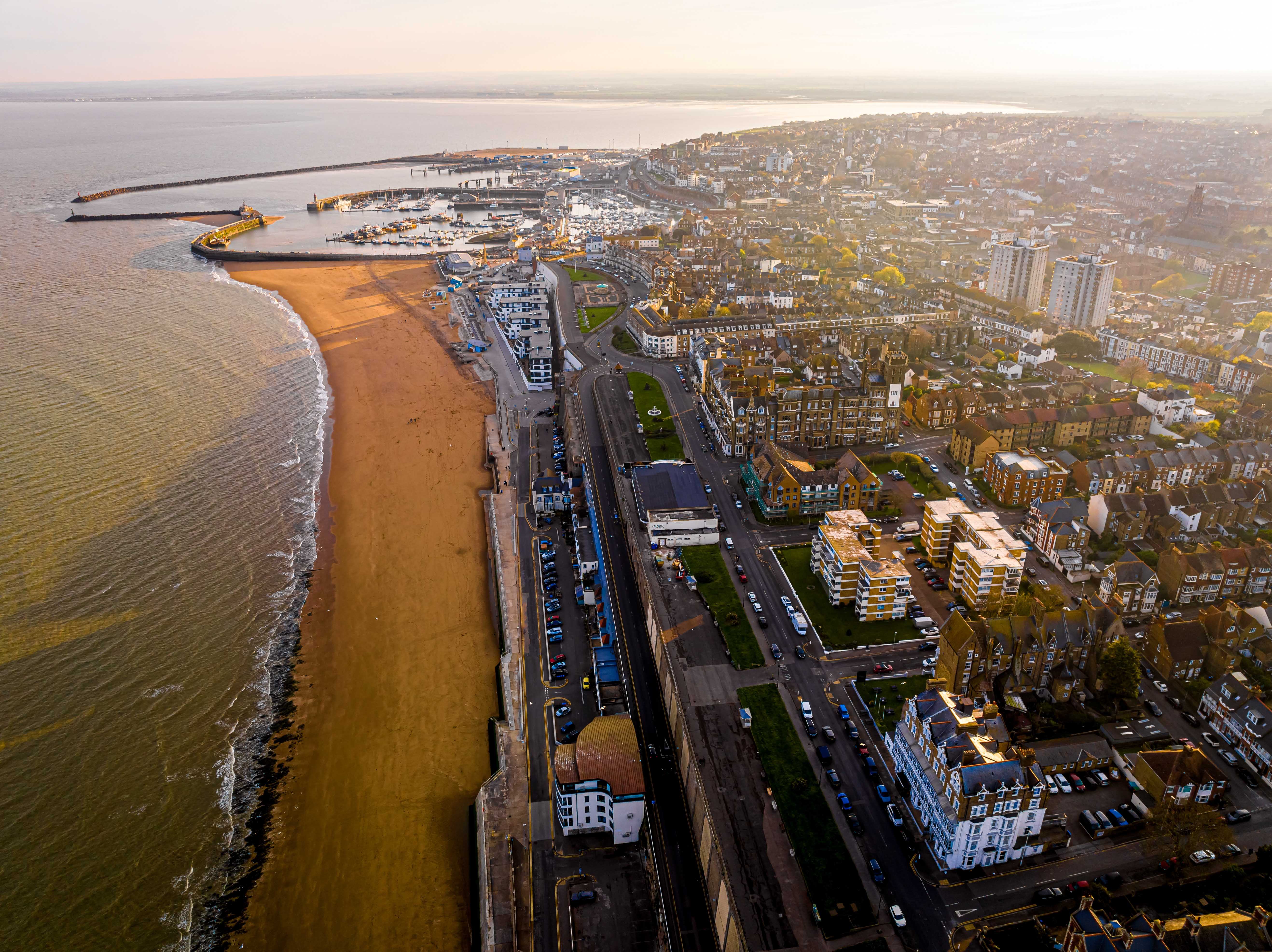 Embrace the Summer at Ramsgate: A Blueberry Homes Perspective - May 11 ...