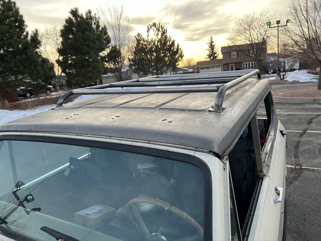 Scout II - Roof Racks