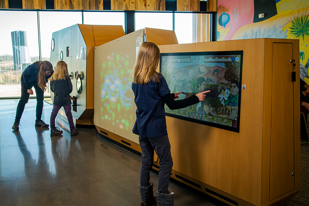 Interactive Exhibits at the Valle de Oro National Wildlife Refuge ...