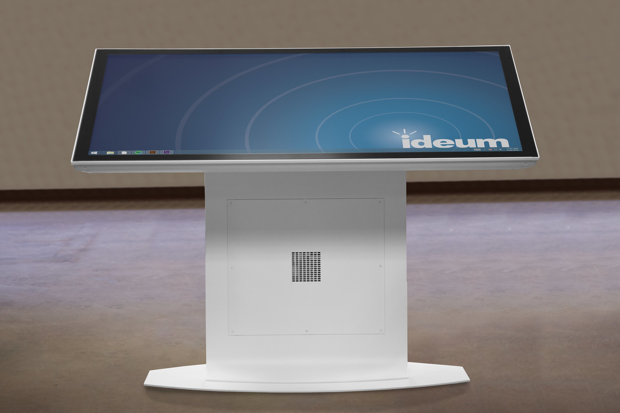 Platform Classic - Interactive Touch Table by Ideum