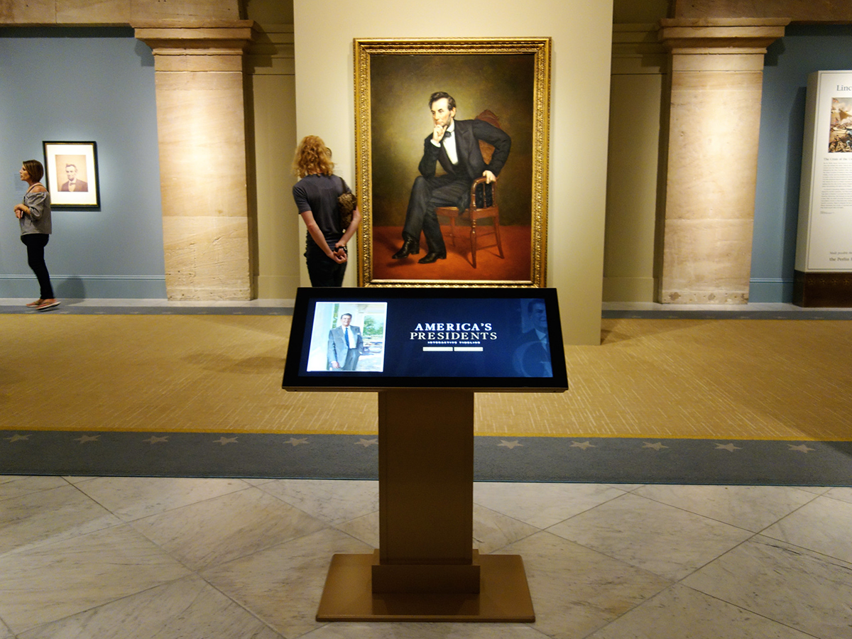 New 34" Reading Rail Ultra-Wide Displays