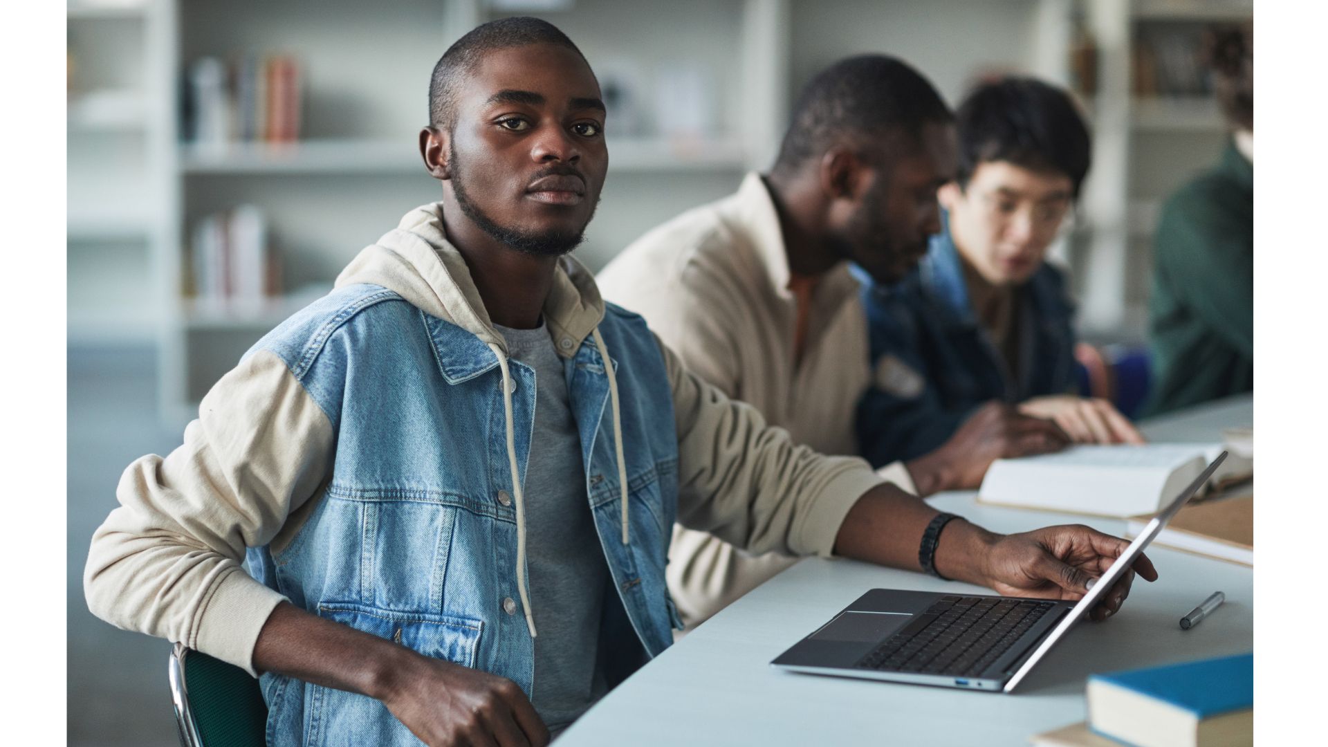 How to Save Money as a Student: Ultimate Guide on How to Save Money at ...