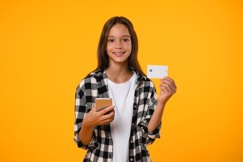 Can Teenagers Get Credit Cards? | HyperJar