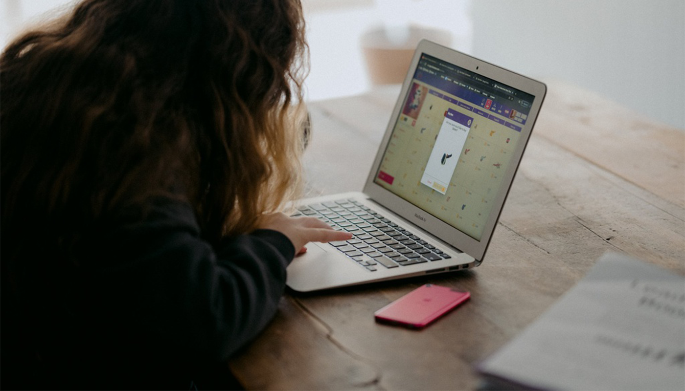 5 Signs Your Distance Learning Project Needs Help | by Tony Scherba ...