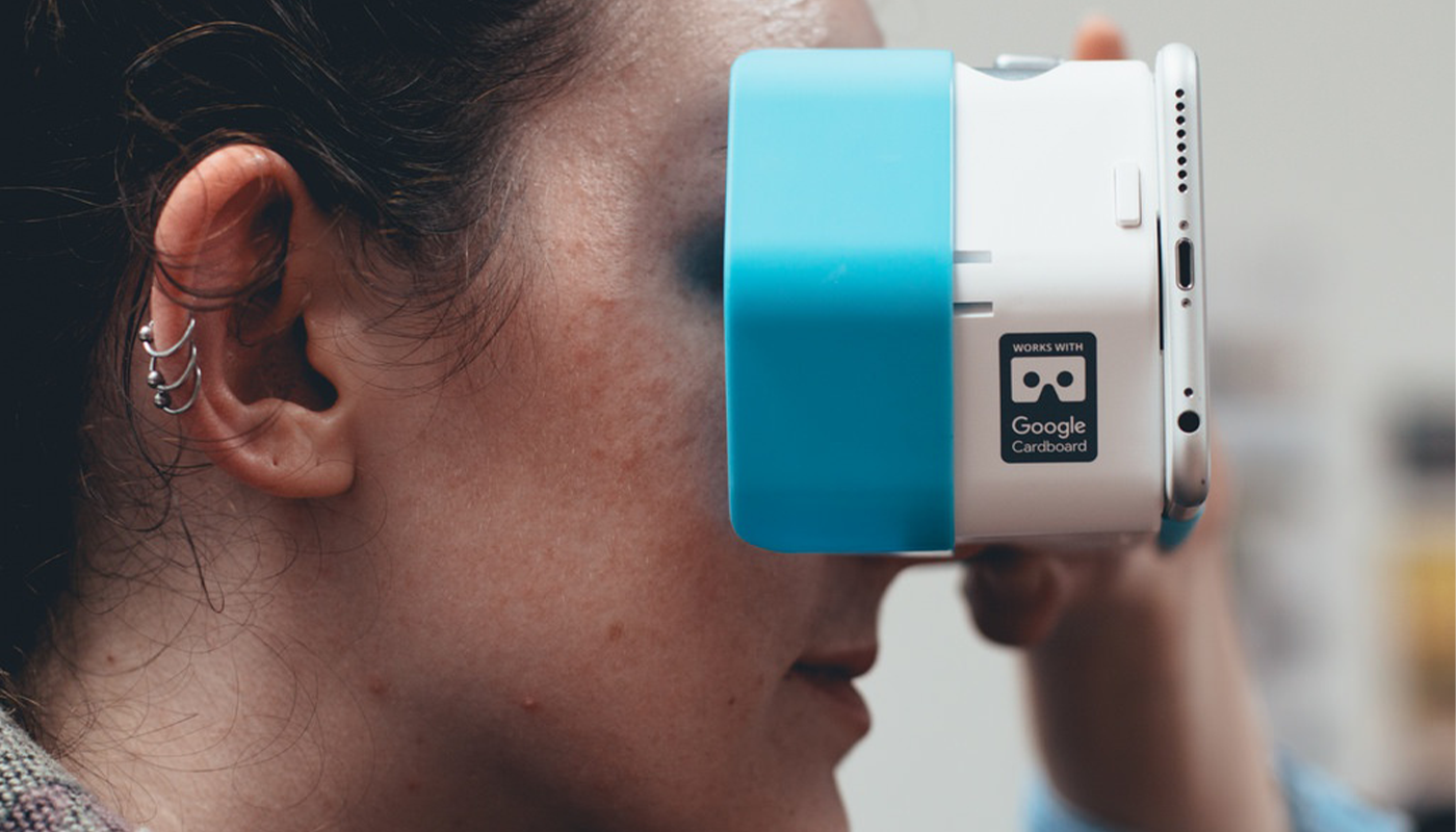 Paper or Plastic — Google Cardboard & Oculus Rift | by | Emerging ...