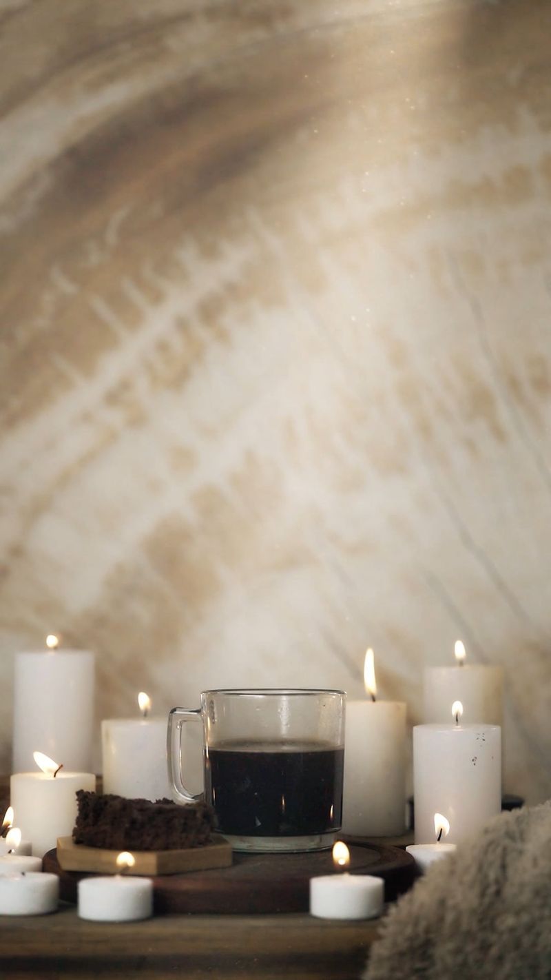 Stock Video from the Minimal Candles Pack | Packsia