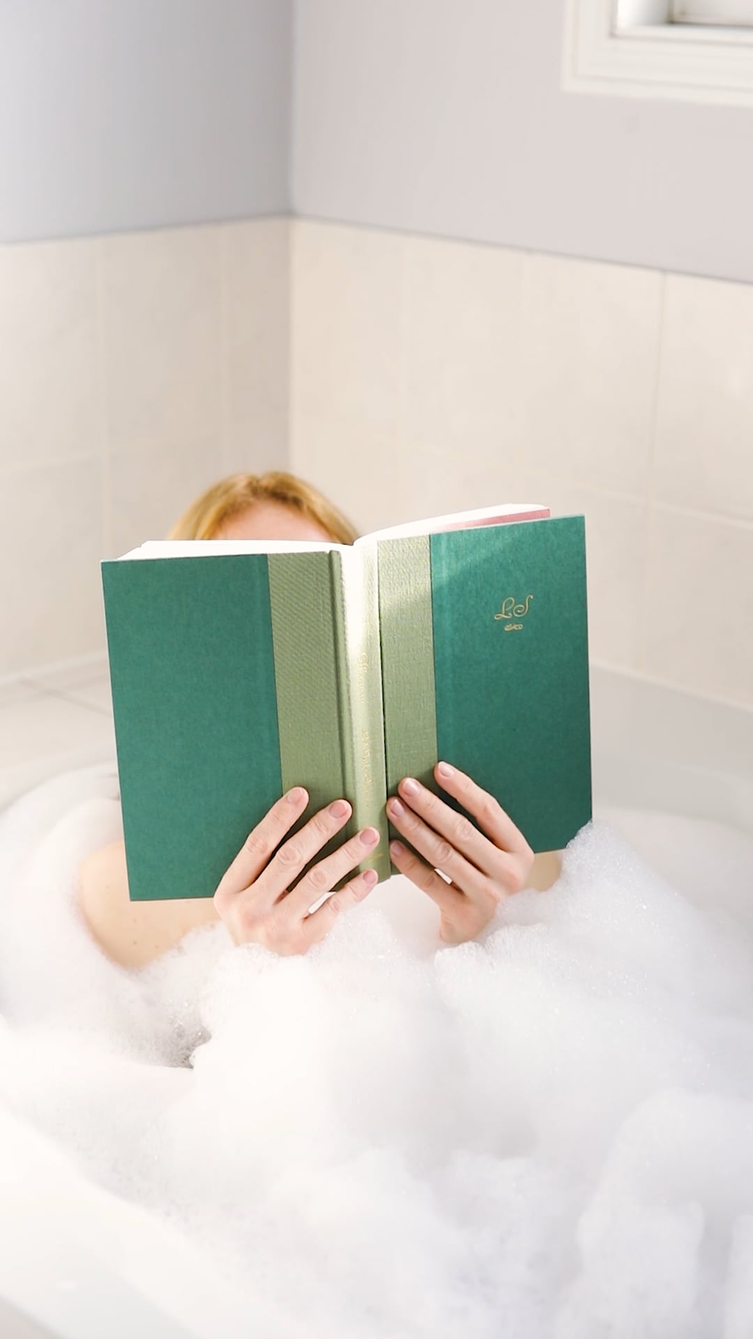 Stock Video from the Catch the Sun Pack | Packsia